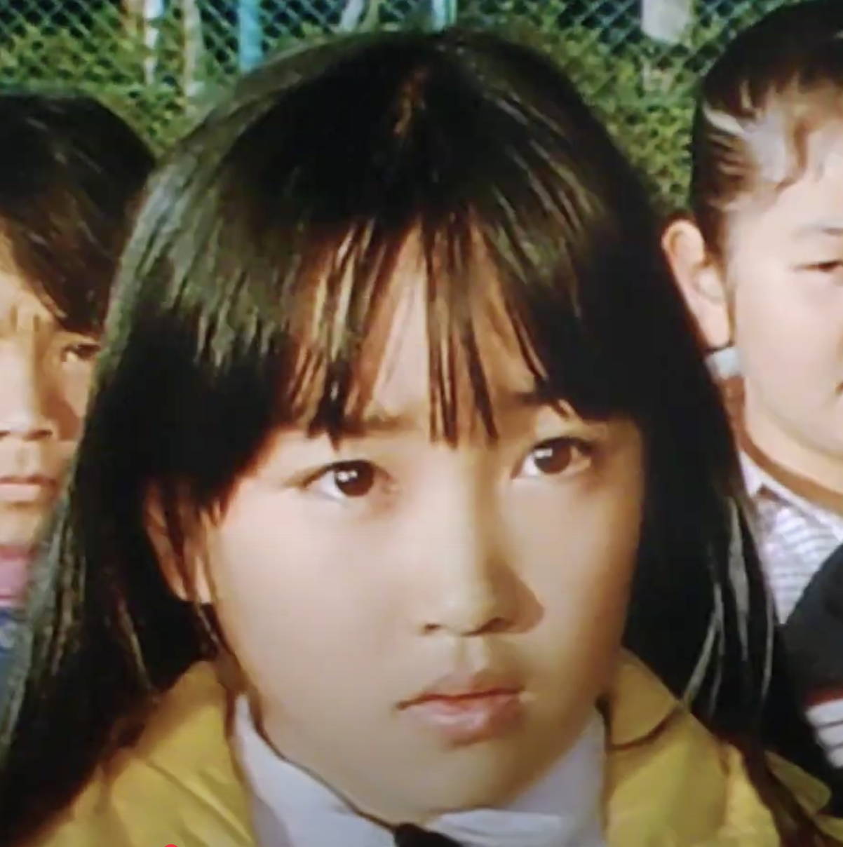 小学6年生の女の子がスカートをめくられてパンツ丸出しになってしまう映画・ドラマ厳選8本 | 聖プルメリア女学園